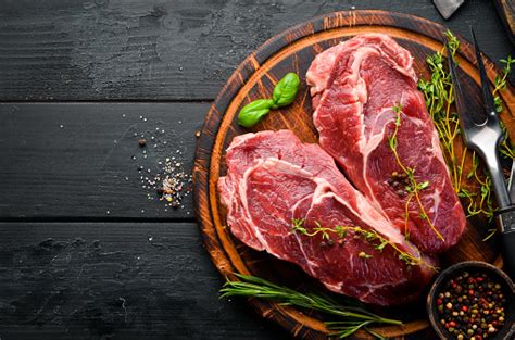 원시 대리석 고기 검은 앵거스 스테이크 Ribeye 오래 된 테이블에서 평면도 텍스트를 위한 여유 공간 고급에 대한 스톡 사진 및 기타 이미지 Istock