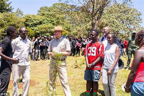 Prince Edward Plants A Tree In Kenya To Celebrate Queen S Jubilee Daily Mail Online