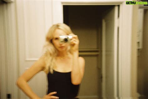 Candice King Wiki Biography Age Gallery Spouse And More