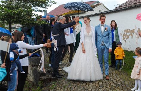 Lisa Und Benjamin Bayer Aus Schönfeld Haben Geheiratet