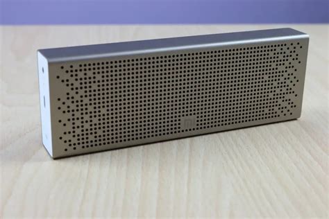Xiaomi Mi India Bluetooth Speaker Review, Great Sound, Awesome Built at ...