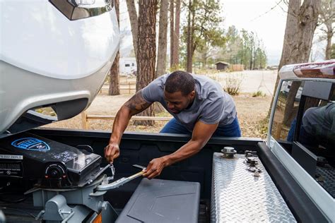 How To Use A Lippert Auto Leveling System Camping World Blog