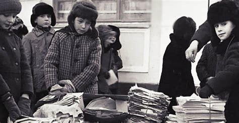 მოგონებები როგორ აგროვებდნენ საბჭოთა მოსწავლეები მაკულატურას და