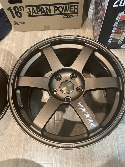 California Te37 Saga S Plus 18x95 45 Rays Center Caps Rays Dura