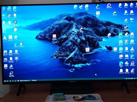 Well Look At My Taskbar For Example You Cant Make It Smaller Nor Move It In Windows 11 Which