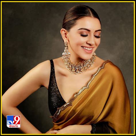 Hansika Motwani చీర కట్టులో హన్సిక హాట్ ట్రీట్ వావ్ అంటున్న ఫ్యాన్స్