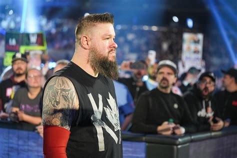 Wwe Raw Live Updates Match Results Highlights And Reaction From May