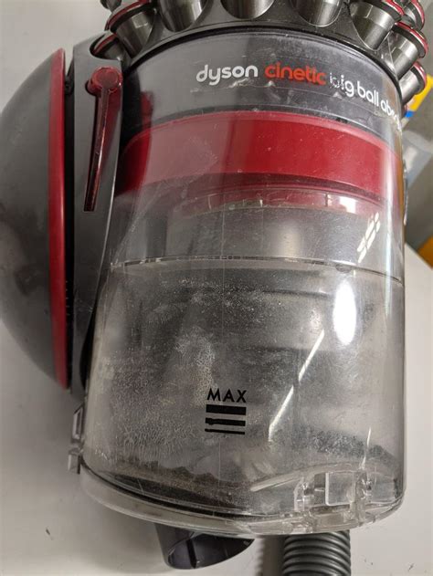 Bezsáčkový vysavač Dyson Cinetic Big Ball Absolute 2 | Aukro