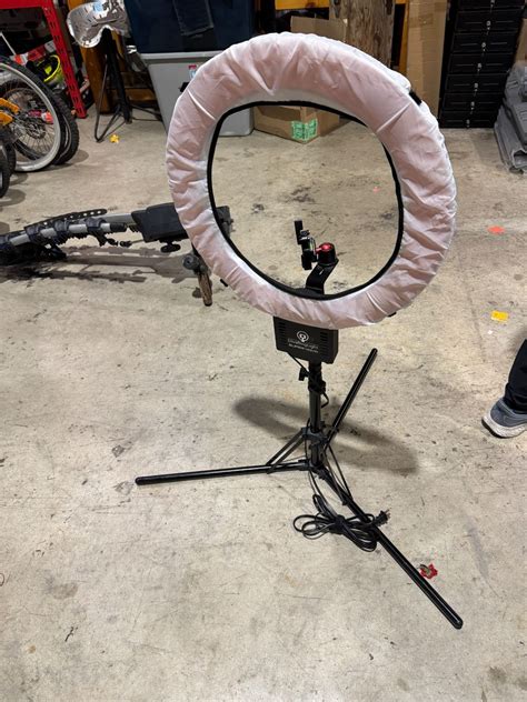 Diva Ring Light Supernova