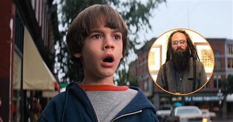 La Impactante Transformación De Barret Oliver El Niño De “la Historia