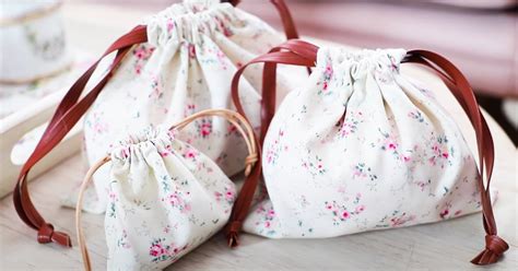 Beginners Sewing Diy Drawstring Pouches Diy Joy