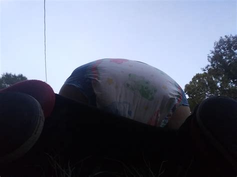 Diaper Butt Outside Scrolller
