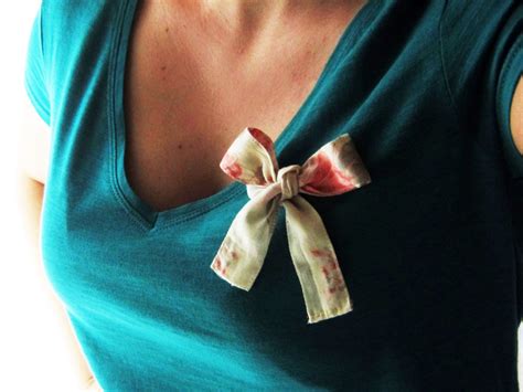 Diy T Shirt Refashion Make A Fabric Bow For Any Top Akamatra