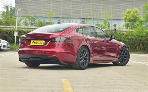 Новая Tesla купить в Украине. Электромобили Тесла - цена от 39 800$