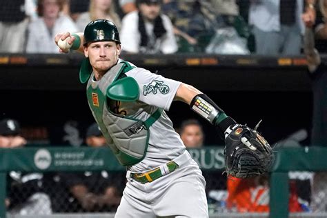 With Strong Armed Catcher Sean Murphy Braves Could Back Pick To Offset