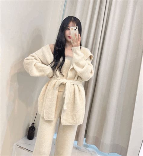원조고퀄 수입 앙고라 울 나시 탑 가디건 팬츠 쓰리피스 세트 3pc 에이블리