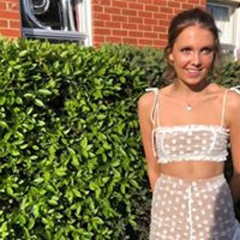 Stream Ella Mclaughlin Music Listen To Songs Albums Playlists For Free On Soundcloud