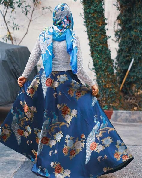 Pin On Girls Dpz And Wallpapers Girls Dpz Beautiful Hijab Fashion
