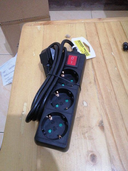 Jual Krisbow Stop Kontak Socket Hitam Terbaik Informa