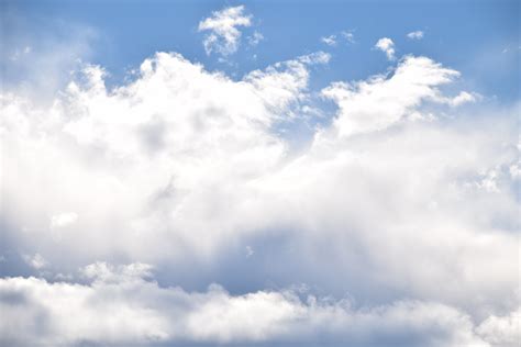 무료 이미지 수평선 햇빛 낮 천국 적운 파란 하늘 배경 흰 구름 기상 현상 지구의 분위기 6000x4000