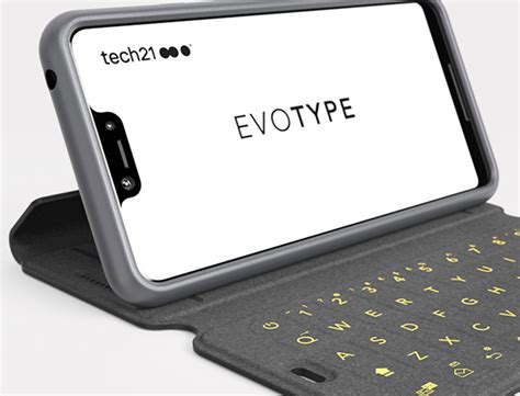 Tech S Keyboard Phone Case Is Out We Go Hands On Pickr
