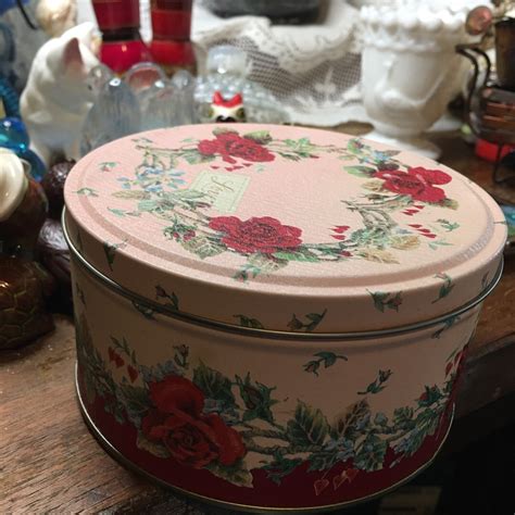 Pink Rose Tin