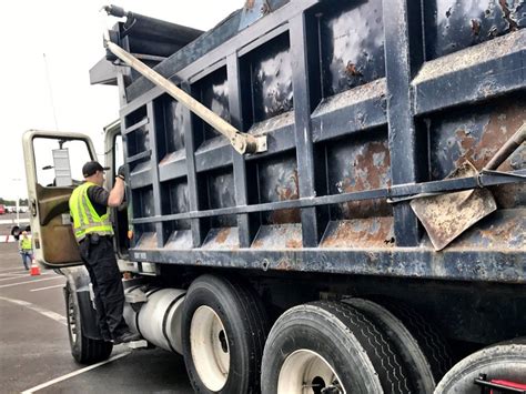 Unsafe Trucks Pulled Off Beltway Wtop News