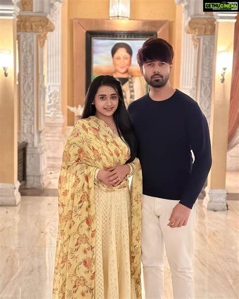 Radhika Muthukumar Most Liked Photos And Posts Gethu Cinema