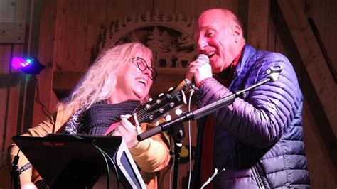 Lichtenfels Gitty Bauersfeld Bringt Die Besucher Der Stadtalm Zum Tanzen