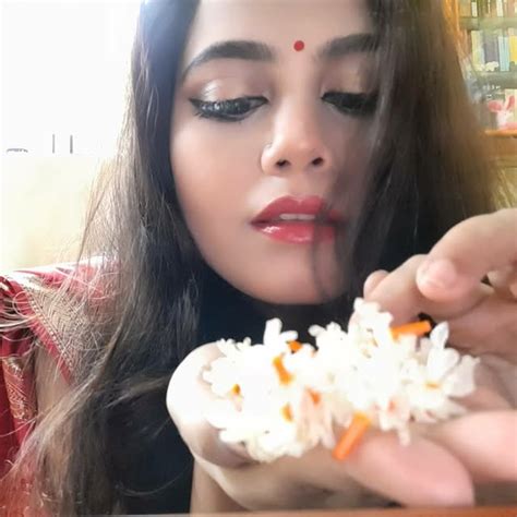 Narmada🌻 Kolkata Influencer Narmadabose On Threads