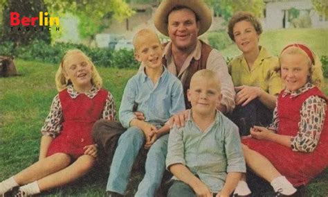 Wer Ist Debra Lee Blocker Fakten über Dan Blockers Tochter Berlin