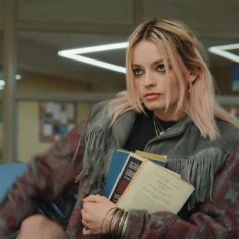 Sex Education Staffel Vier Die Letzte Für Emma Mackey Jodie