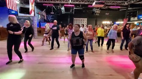 Dancing Just A Lil Bit Line Dance By Step5678 At Renegades On 9 29 22 - YouTube