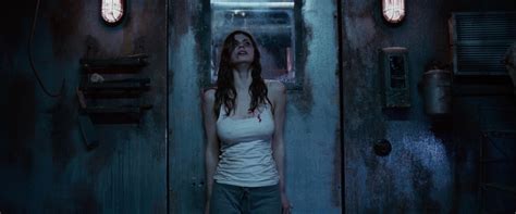 Naked Alexandra Daddario In Bereavement