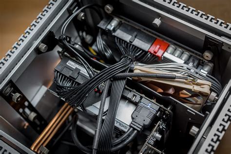 Amd Ryzen 7 3700x Passively Cooled Sff Pc With Stunning Design