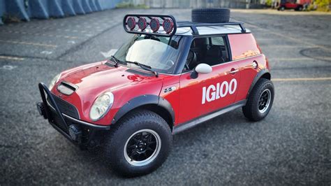 Mini Cooper Lifted