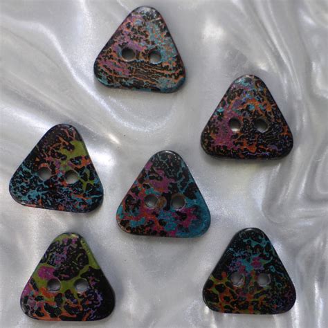 These 6 Small Triangle Buttons For £7 50 33 Mcanaraks