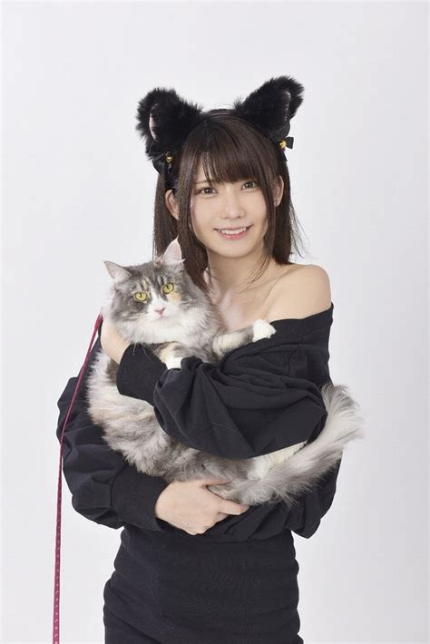 えなこ、高橋留美子氏コラボ写真集は「1億点！」 ラムちゃんコスプレで胸張りpr 画像52 ｜よろず〜ニュース
