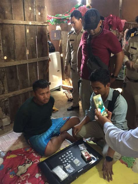 ឃាត់ខ្លួនជនជួញដូរគ្រឿងញៀនម្នាក់ ដកហូតថ្នាំញៀន២២កញ្ចប់តូចធំ នៅសង្កាត់ចាក់អង្រែក្រោម