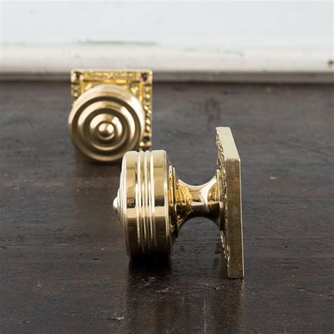 Georgian Style Brass Door Knobs Door Furniture And Brassfoundry Lassco Brunswick House
