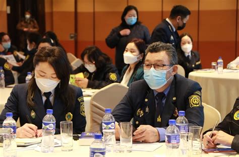 МАЛ ЭМНЭЛГИЙН ХЯНАЛТЫН УЛСЫН БАЙЦААГЧДЫГ ЧАДАВХИЖУУЛЖ БАЙНА Улаанбаатар Пост