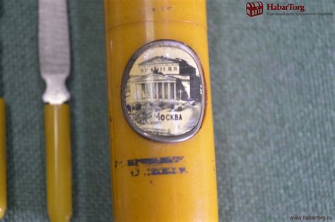 Купить Набор маникюрный в футляре Москва 3 предмета Карболит СССР в интернет аукционе