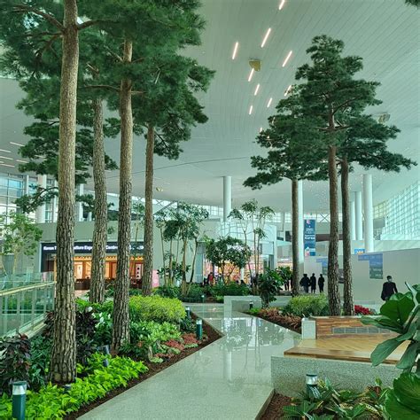 양원근 책은 성공하고나서 쓰는 게 아니라 성공하기 위해 쓰는 것이다 사람들은 내가 열심히 벌었으니까 내 마음대로 하는 것이라고 하는데 사실 그렇지 않다 곰곰히