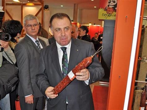 Антибиотик за крава само от доктор