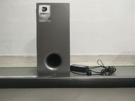 LG Soundbar And Woofer Audio Soundbars Speakers Amplifiers On Carousell