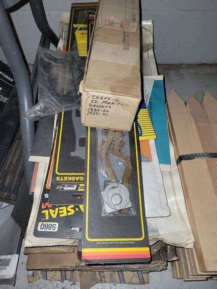 Assorted Gaskets Isabell Auction