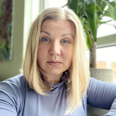 Psychotherapist Dawn Lucas London Clapham Counselling Directory