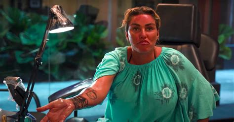 Katie Price Screams As She Has Tattoo Inked And Explains Meaning Behind New Tat Irish Mirror