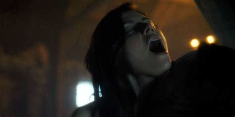 9 Best Alexandra Daddario Nude And Sex Scenes Ranked