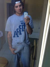 Photo Bathroom Selfies Page 7 LPSG Photo Bathroom Selfies Page 7 LPSG